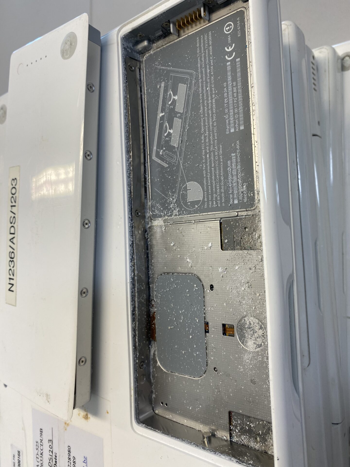 MacBook Repair: Diagnosing And Fixing Battery Corrosion